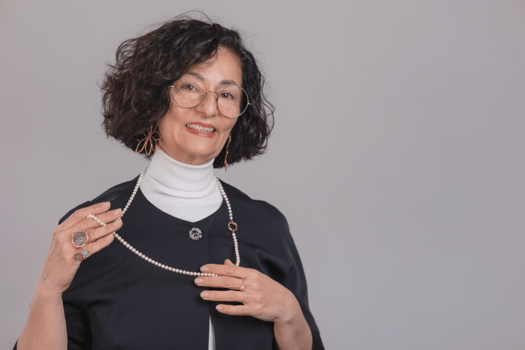 Schmuckgutachterin Manijeh Steiner - Schmuckgutachten Steiner Baden-Baden